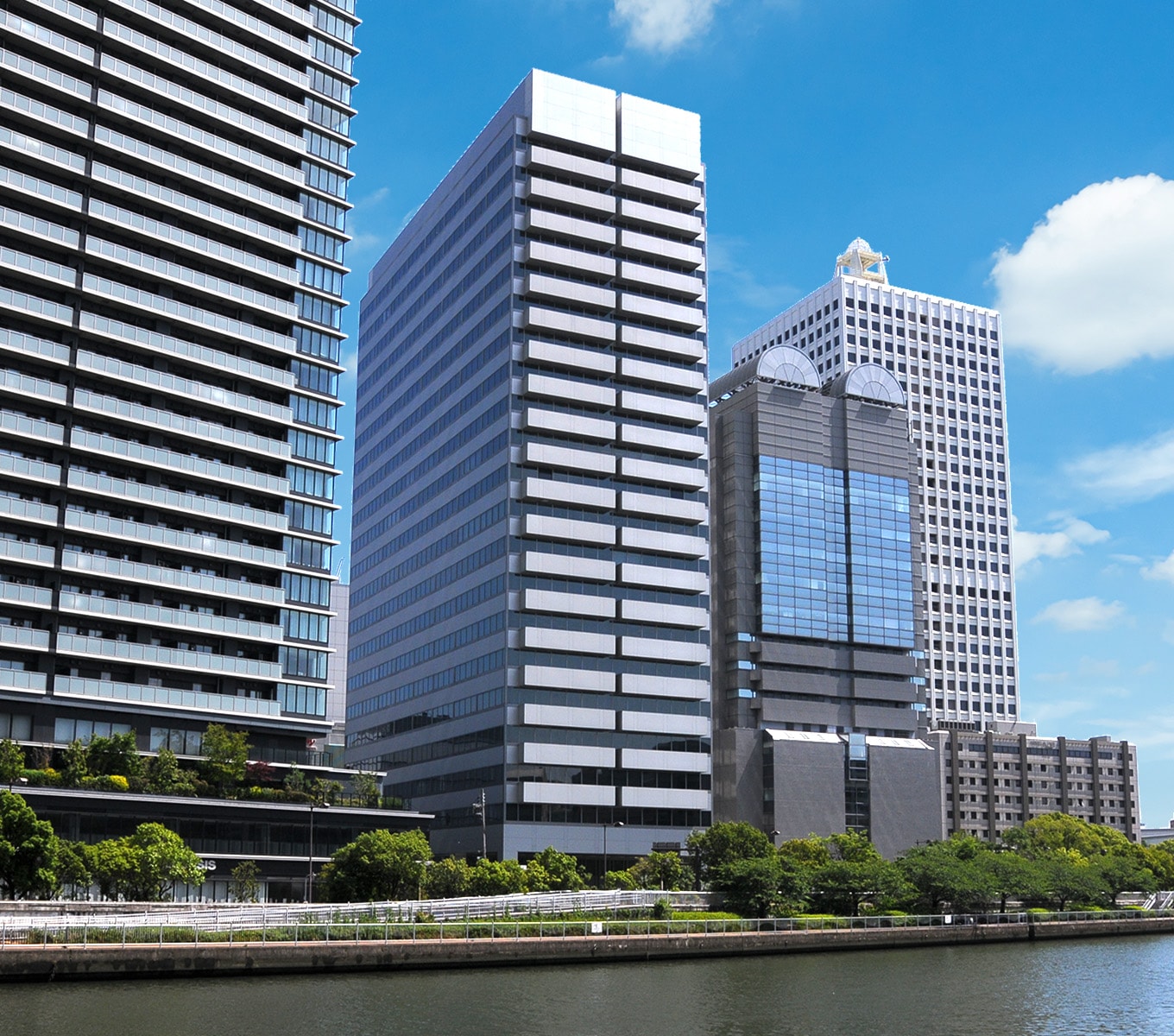 Corporate website of Eagle Clamp Co., Ltd.